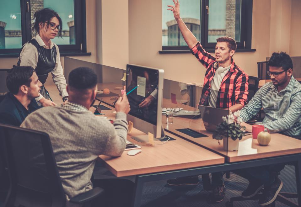 Employees Don't Trust Their Managers, And It's Hurting Your Bottom Line
