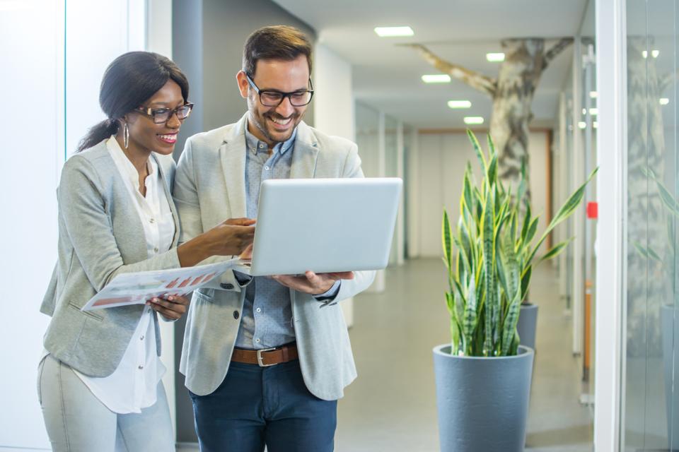 New Job? 9 Ways To Advance From Day One