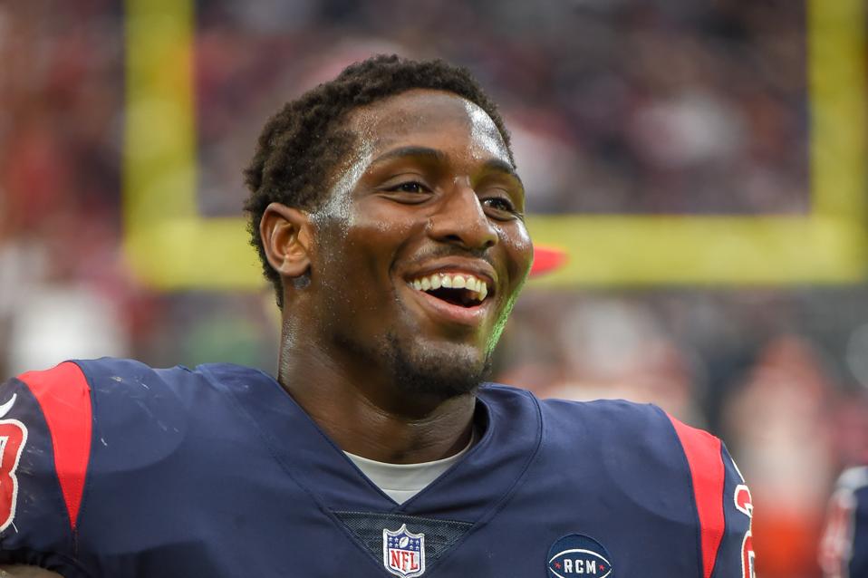 Jaguars Sign Veteran Running Back Alfred Blue To Add Depth