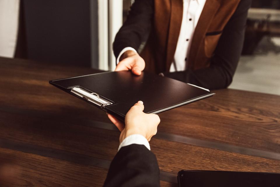 15 Tips To Ace Job Interviews