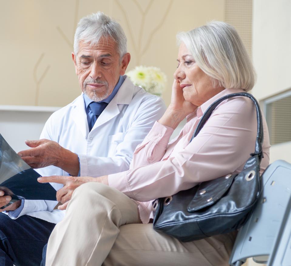 4 Important Healthcare Documents That You Must Have