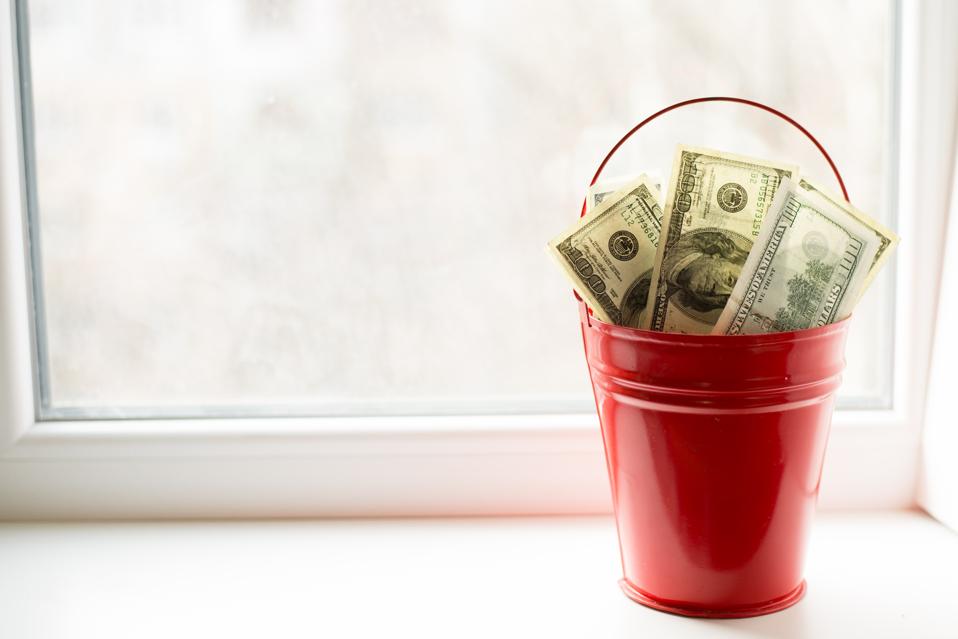 What Is The "Bucket" Approach Strategy To Retirement Income Planning?