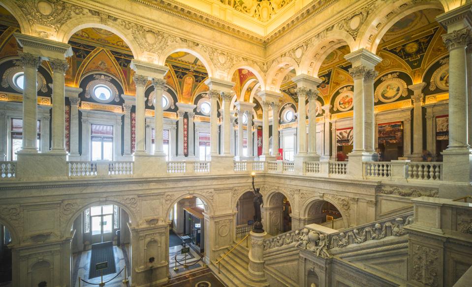Who Decides What Will Go Into The Library Of Congress?