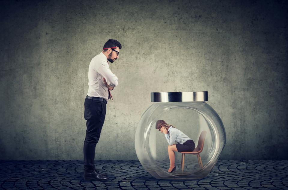 Workplace Bullying: 4 Steps To Overcome It And Fight Back