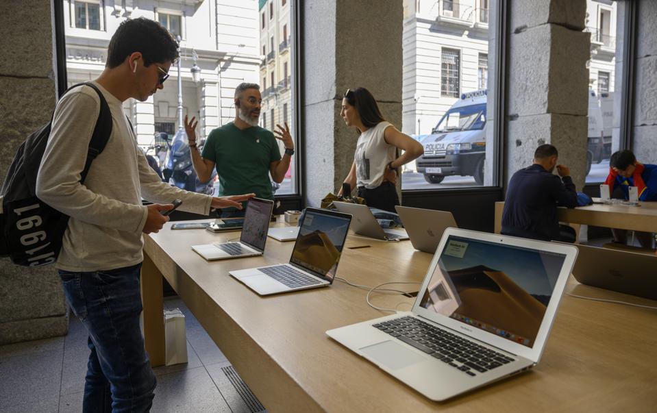 New MacBook Pro Leak Confirms Apple's Future Plans