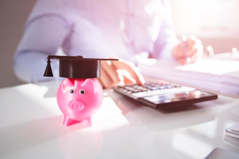 4 Ways To Reduce College Costs