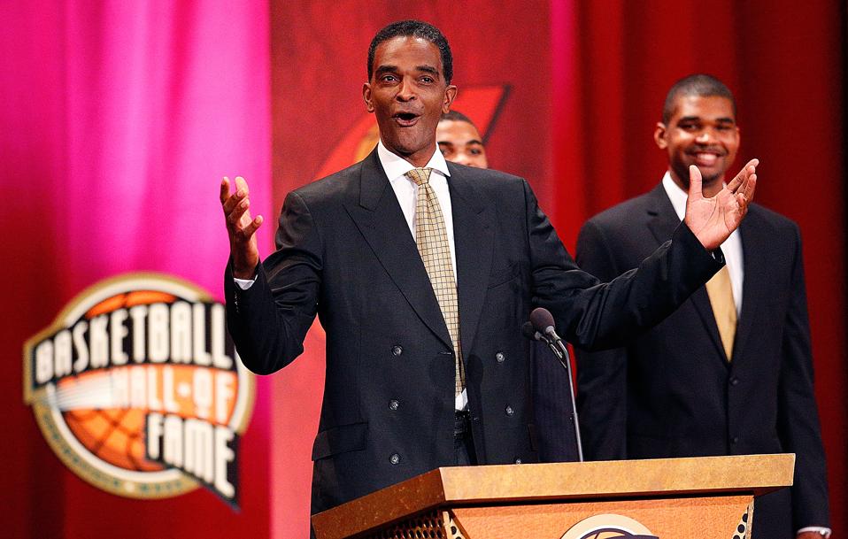 Hoops Hall Of Famer Ralph Sampson Talks Social Capital, Teamwork In ...