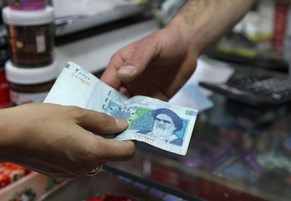 The Iranian Rial Through The Eyes Of The Black Market Premium the-iranian-rial-through-the-eyes-of-the-black-market-premium