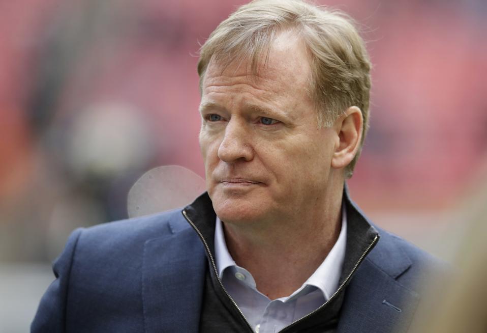 Roger Goodell Won't Apologize For Bad Call, And That's Bad Business