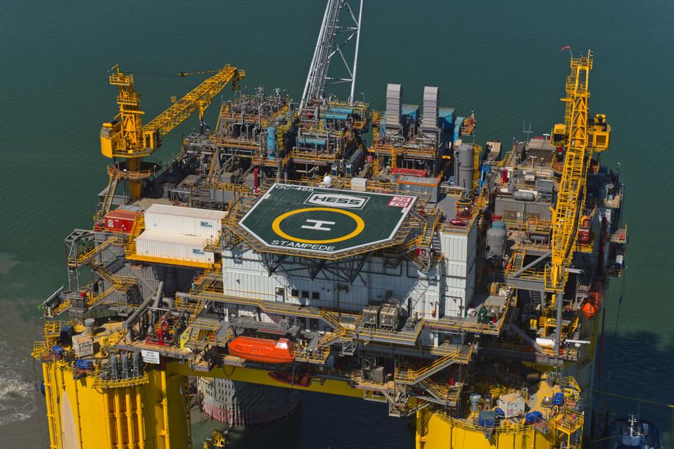 A New U.S. Oil Production Peak Looks Imminent