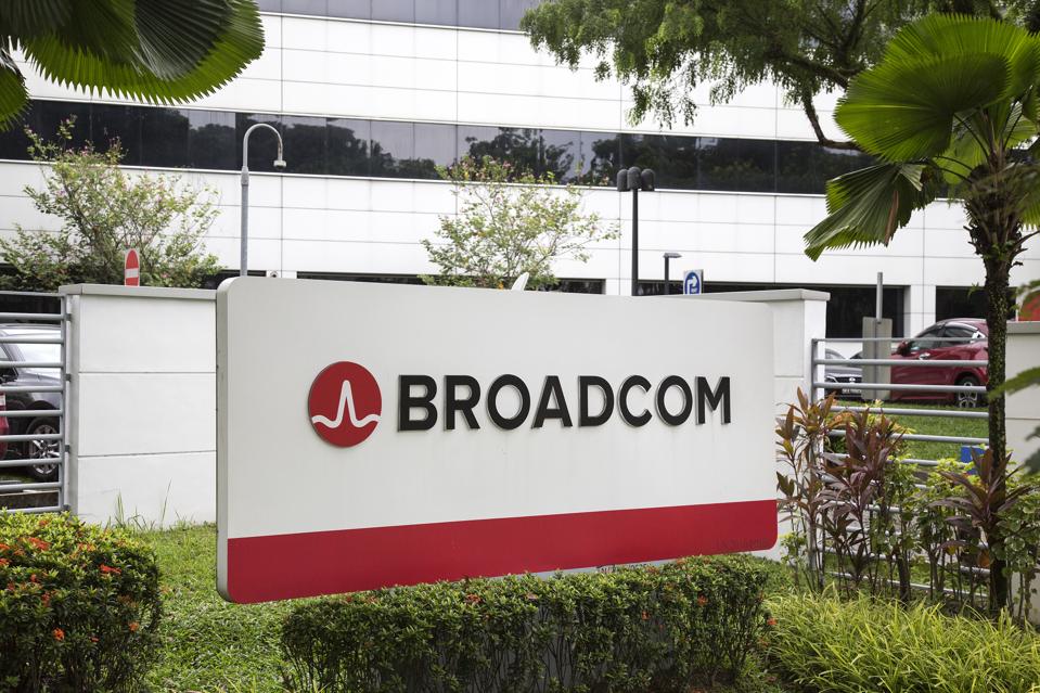 Top Manager Buys Broadcom