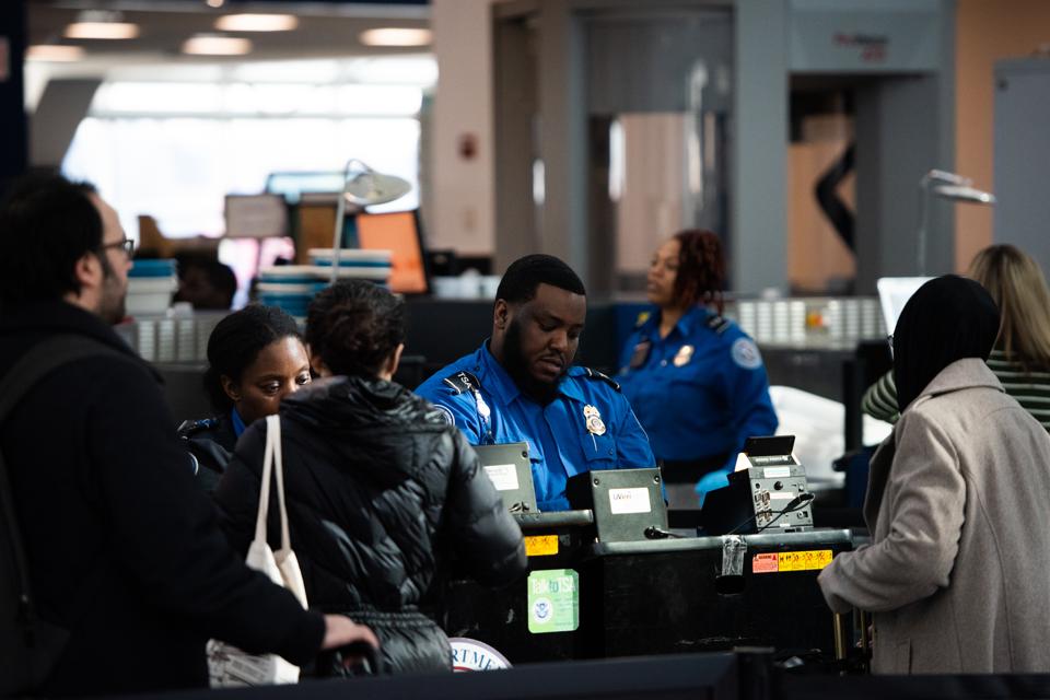 TSA Check: Does Your Driver's License Have a Star On It?