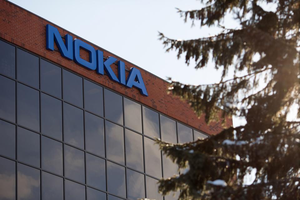 Nokia Q4 Preview: Cost Cutting, Early 5G Deployments In Focus