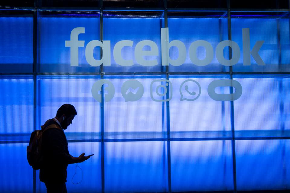 Facebook Changes The Way It Ranks Videos...And Other Small Business ...