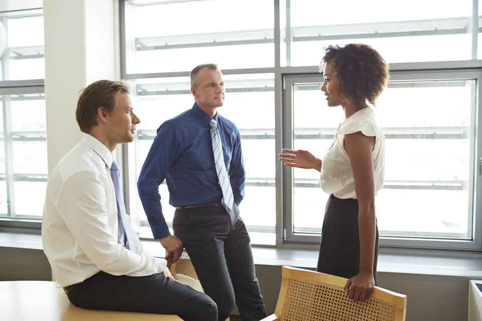 3 Ways To Maintain Your Integrity In Difficult Workplace Situations