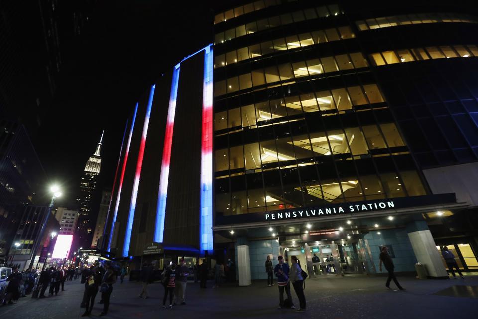 Yale Architecture Icon Vincent Scully Dies At 97