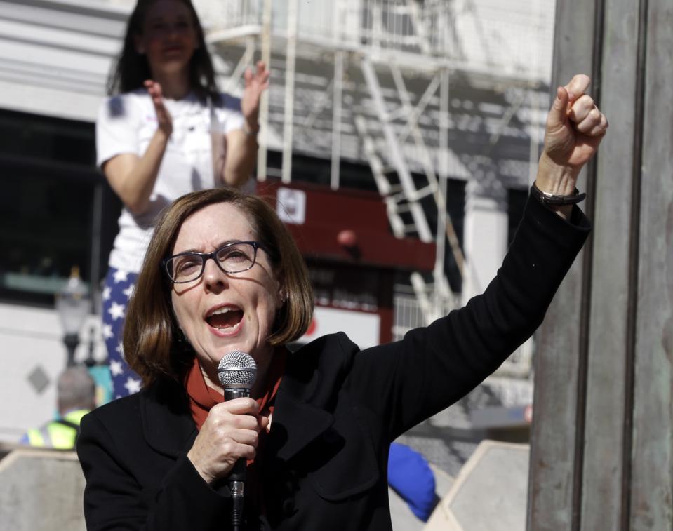 Oregon Gov. Kate Brown Reaped $2.6M In Campaign Cash From 557 State ...