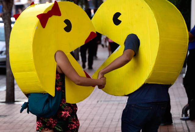 Flat Earther's Genius New Idea: We Live In A Magical Pac-Man World