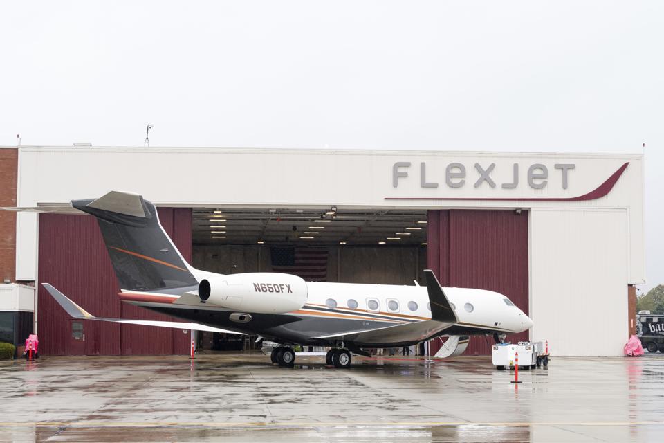 A Crib Notes Guide To Private Charter, Jet Cards, Fractional And Full ...