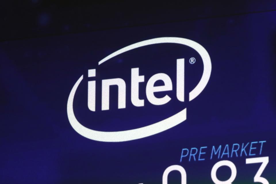 Here's What Will Drive Intel's Near-Term Earnings Growth