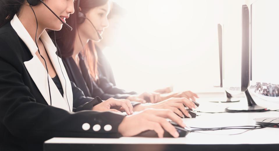 Five Live-Chat Mistakes Your Customer Service Team Is Probably Making ...