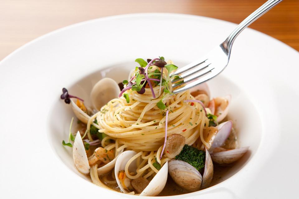 Here Are 19 Tips On How To Eat And Drink Like An Italian