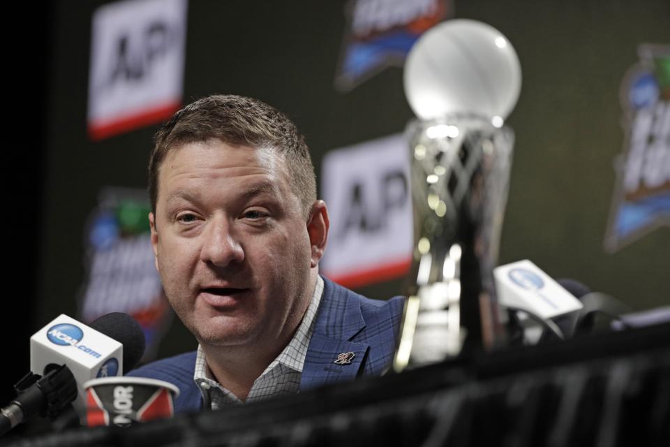 Texas Tech Basketball Coach Chris Beard Has Hit A Contract Jackpot