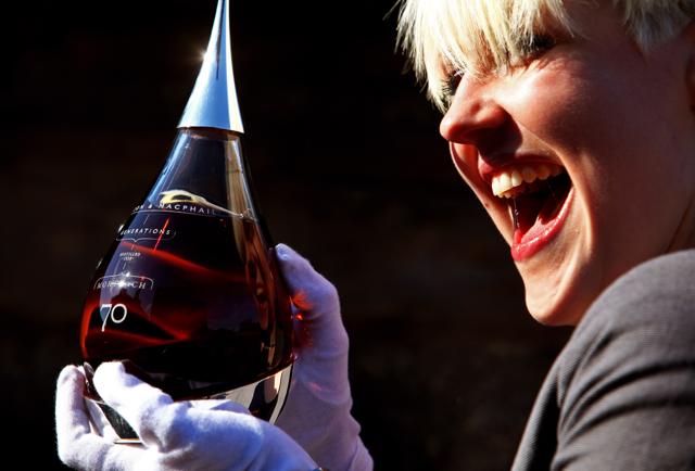 6 Incredible Guinness Records Featuring Scotch Whisky