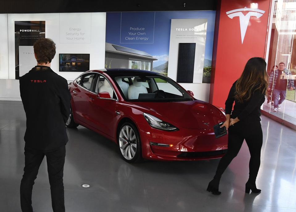 So Much For Tesla’s $35,000 Model 3; Entry-Level Car Pulled From ...