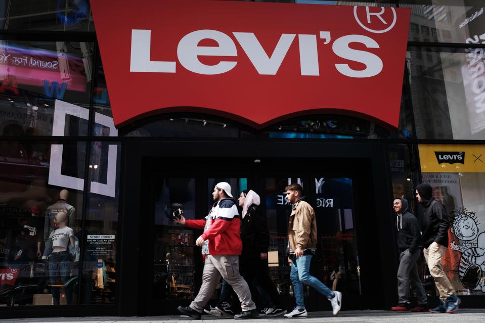 Levi Strauss Heirs Sell $300 Million In Shares At IPO, Pushing Family ...