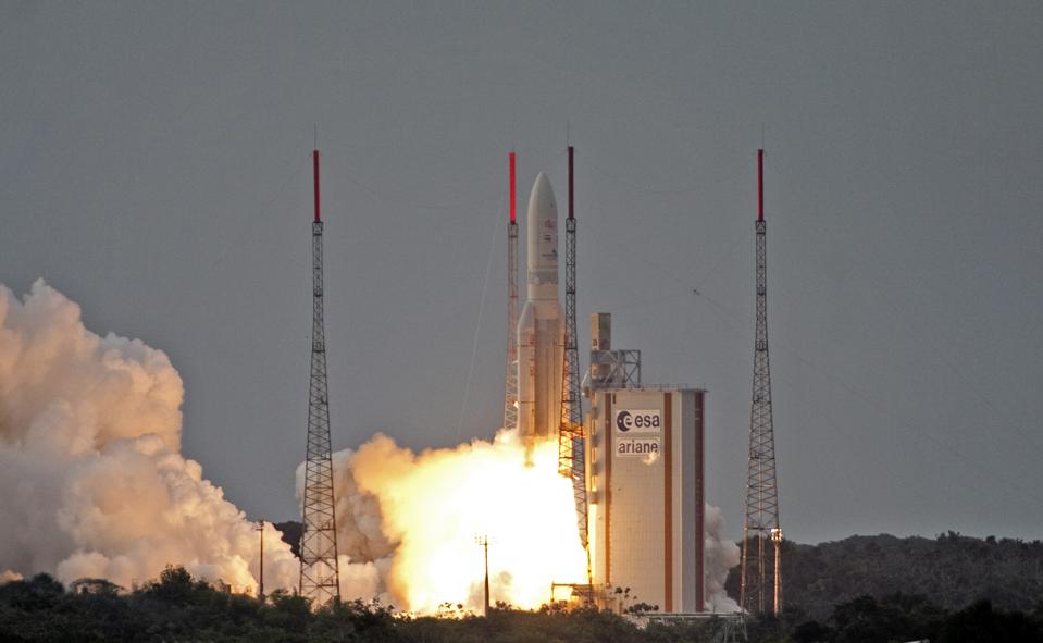 Why An Australian Space Entrepreneur Chose Tiny Singapore To Build A ...