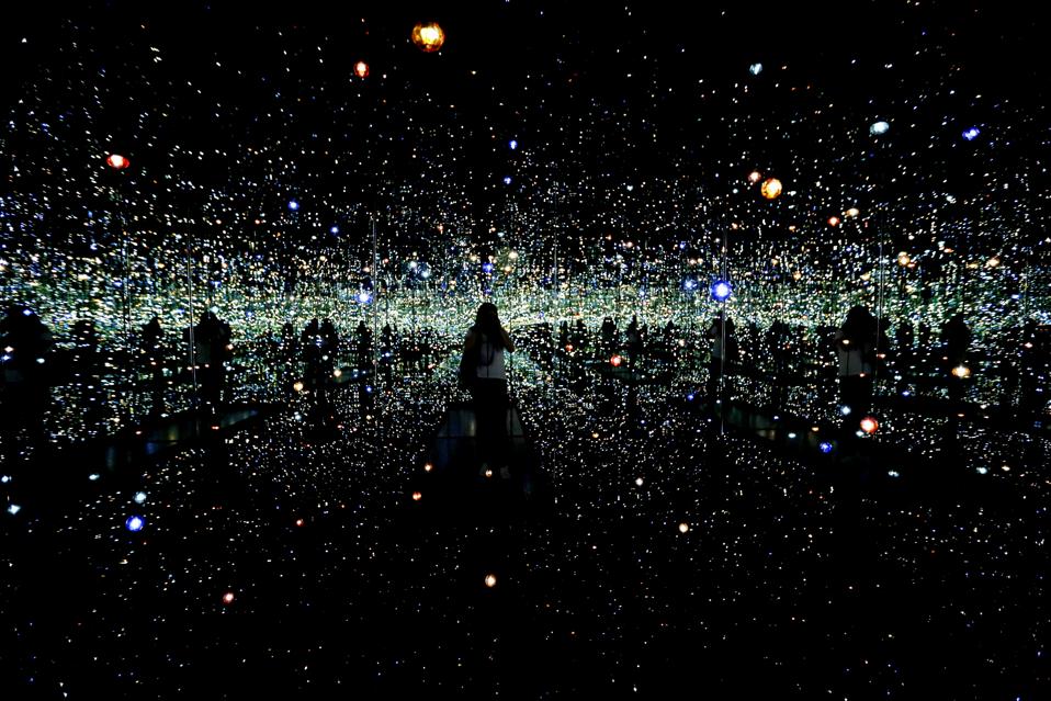 Inside New England’s First-Ever Permanent Yayoi Kusama Infinity Room