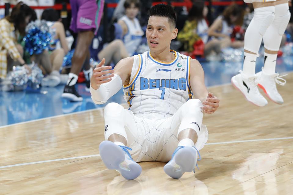 Jeremy Lin Undefeated In China