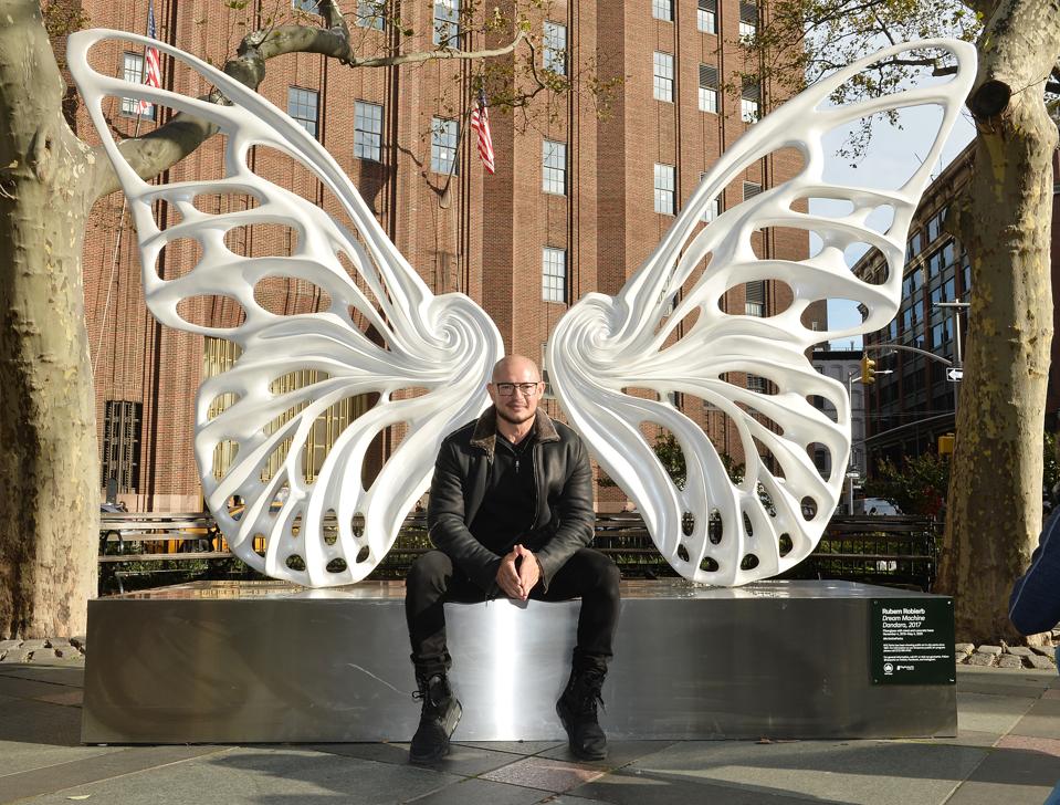 This Artist Is Honoring The Transgender Community By Giving New Yorkers ...