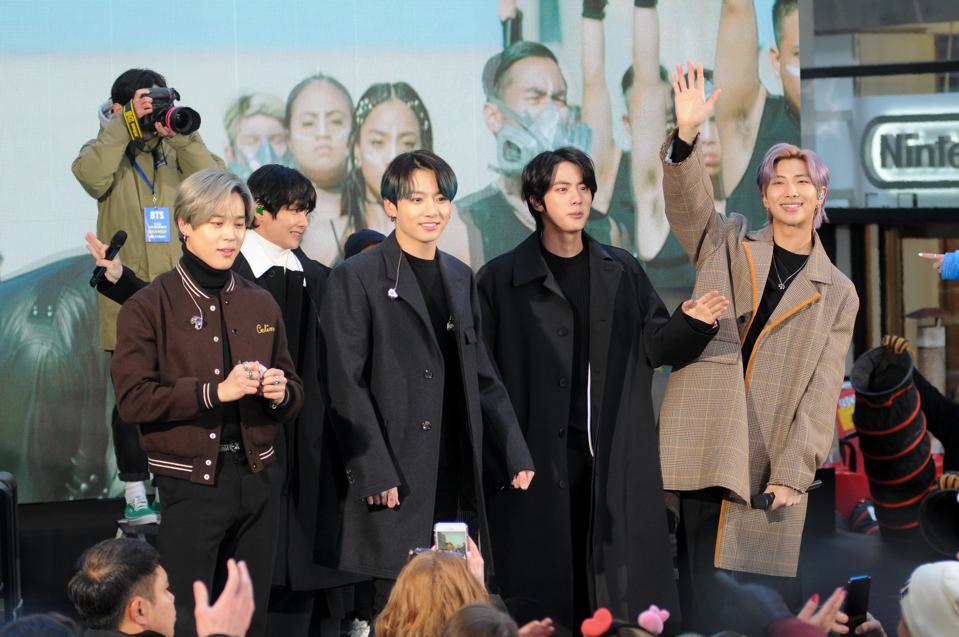 BTS Owns 21 Of The 25 Spots On The World Digital Song Sales Chart ...