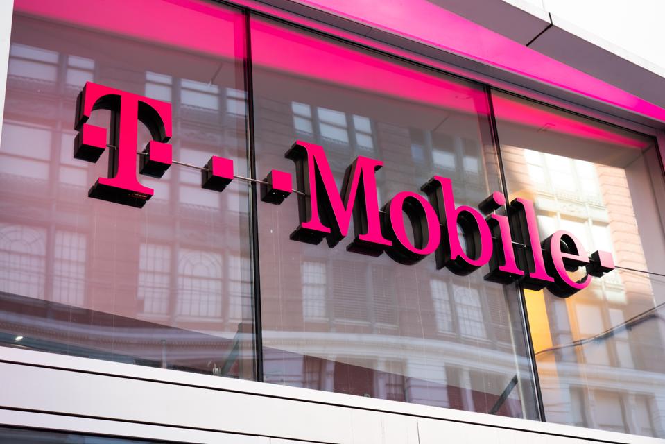 T-Mobile Overtakes AT&T: Stock To Breach $120 Level