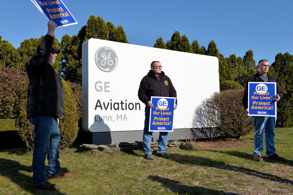 Despite Some Positives, 4 Reasons GE Stock Has Not Bottomed Out