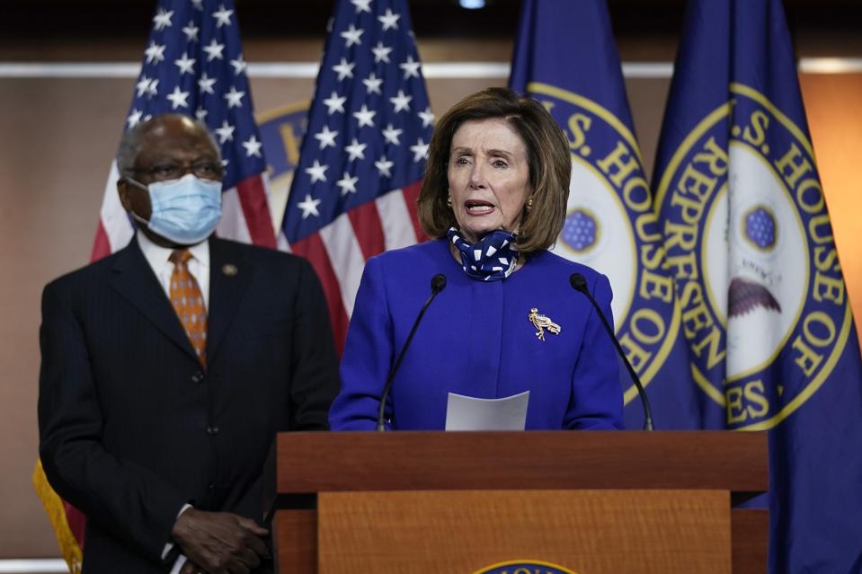 Pelosi Names 7 Lawmakers To Coronavirus Oversight Committee