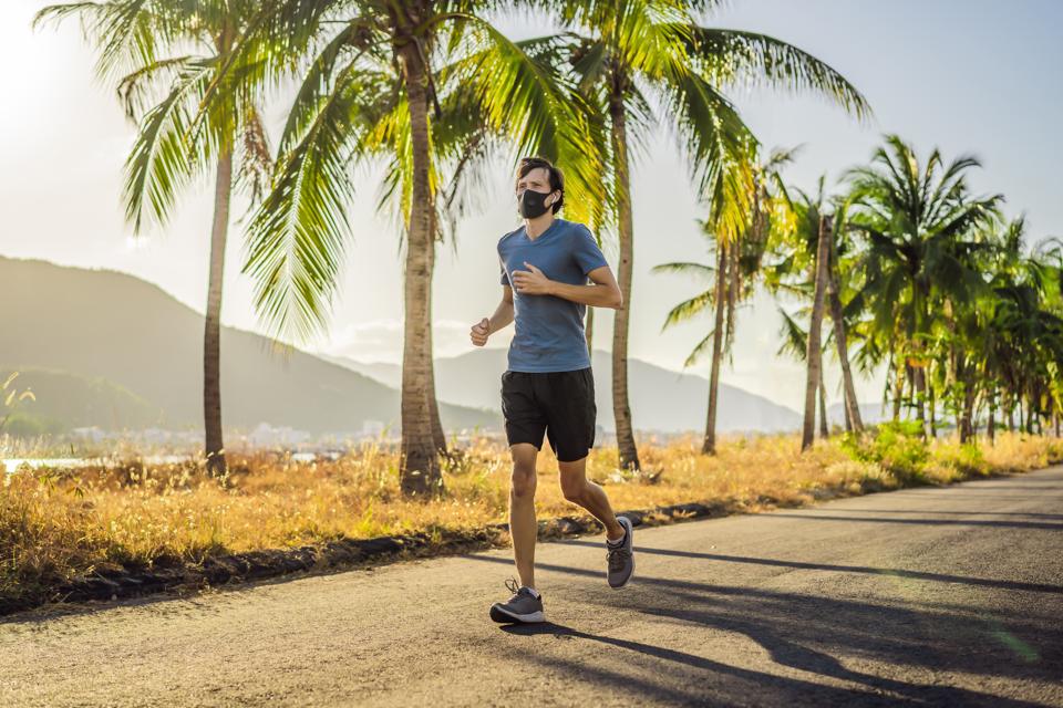 Coronavirus Is Airborne, But That Doesn’t Mean You’re Always At Risk