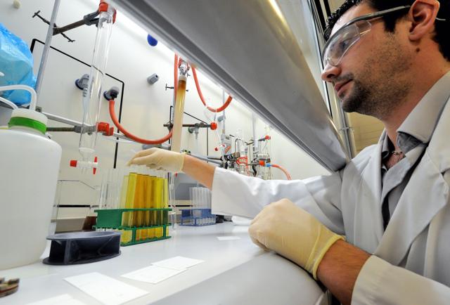 How Technological Advancements Are Changing The Biopharmaceutical Industry