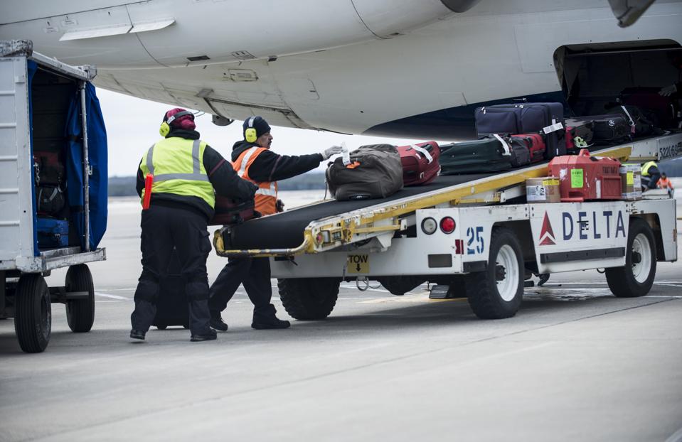 Delta's New App Allows You To Track Your Luggage In Real Time