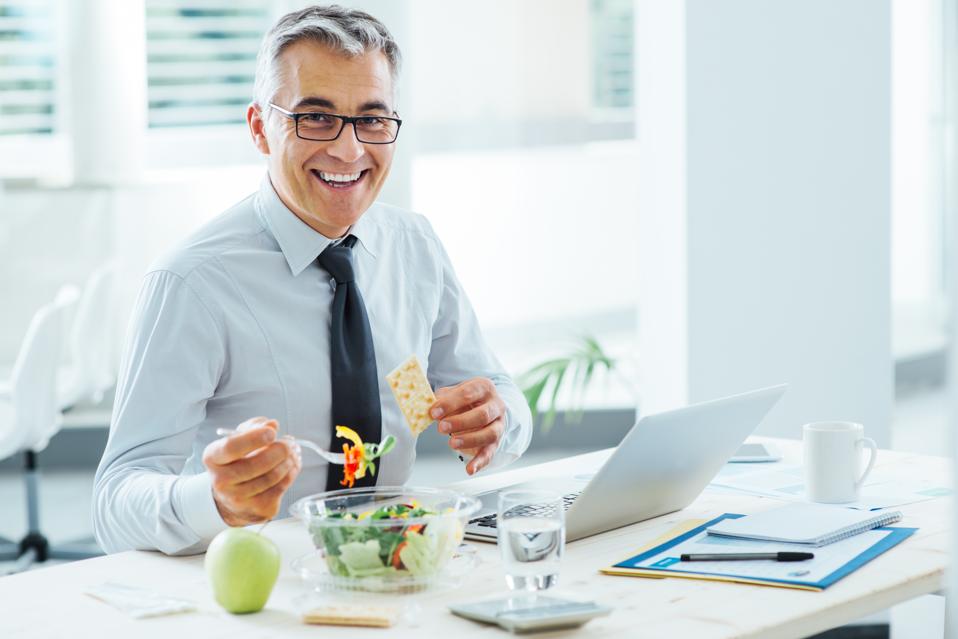 How Eating Healthy Can Actually Make You A More Effective Leader
