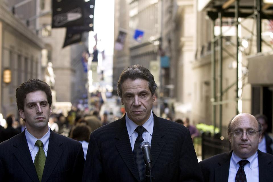 Firm With Ties To Former ‘Sheriff Of Wall Street’ Discloses $140 ...