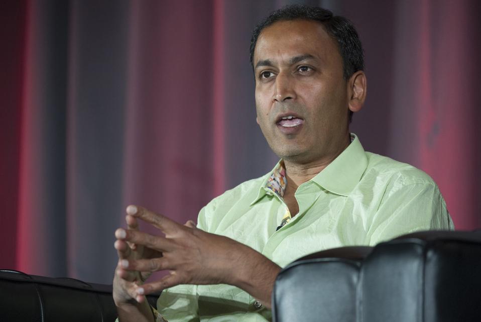 E-commerce App Poshmark Fetches $25 Million To Avoid 'Nuclear Winter'