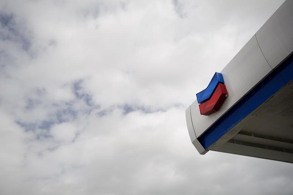Chevron's Dividend Faces Heavy Challenges And Uncertainties In 2016