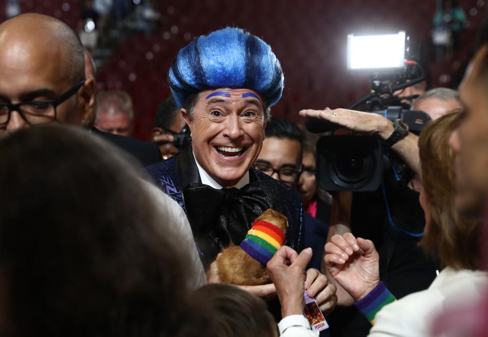 Colbert Beats Fallon In 2016-2017 Season Ratings By Focusing On Donald ...