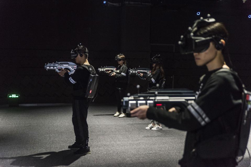 VR’s Surprising Benefits (& Serious Risks)