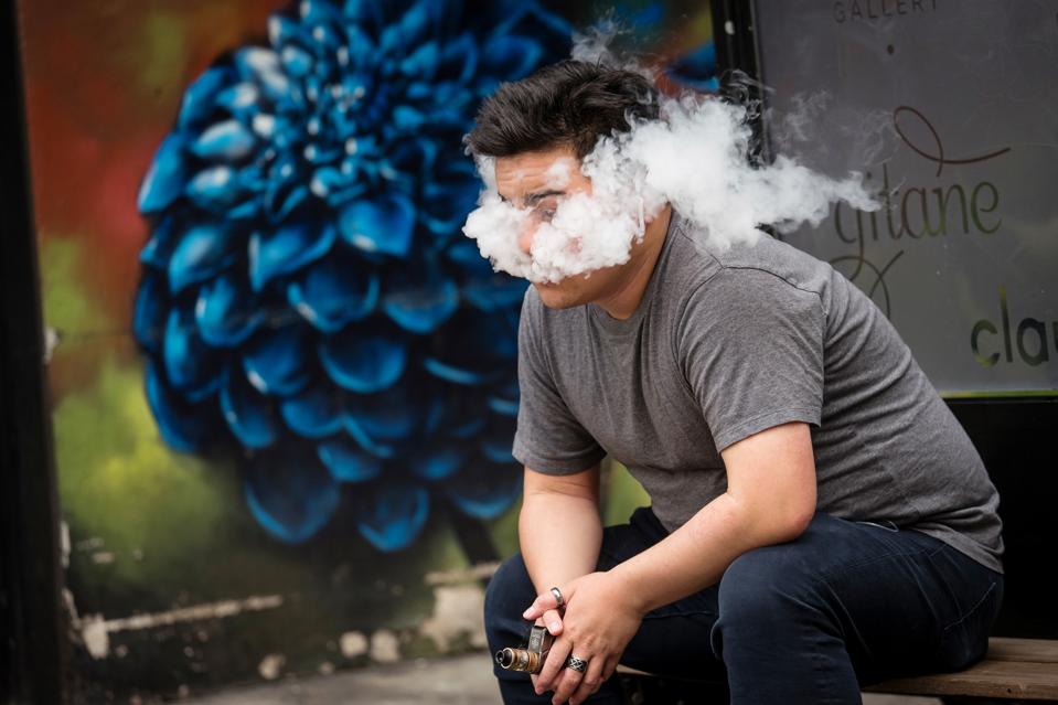 7th Person Dies Of Vaping-Related Illness As CDC Ramps Up Investigation