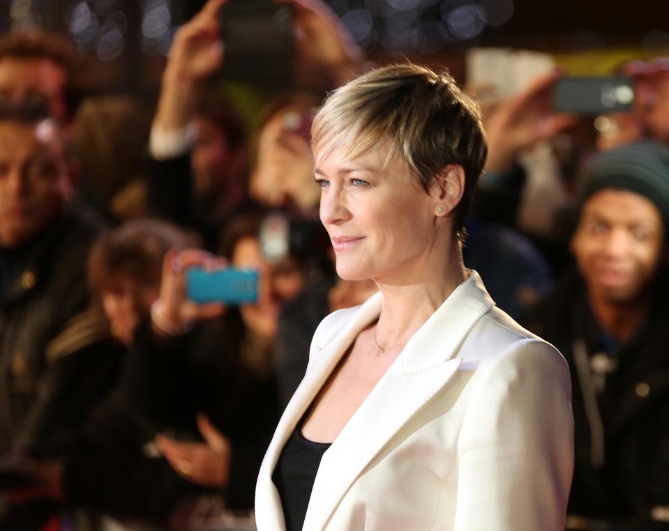 Here Are 5 Ways Women Advanced Equal Pay Through Negotiation In 2016