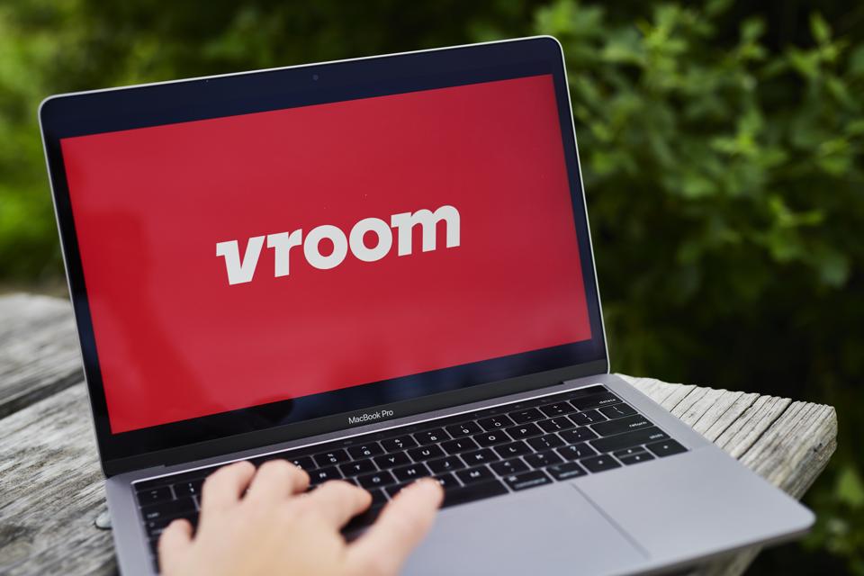 How Does Vroom Make Money?